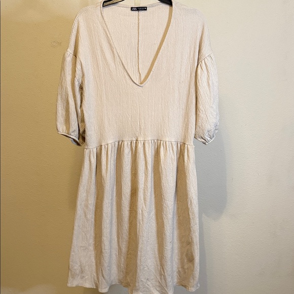 Zara | Dresses | Zara Cream Vneck Dress | Poshmark